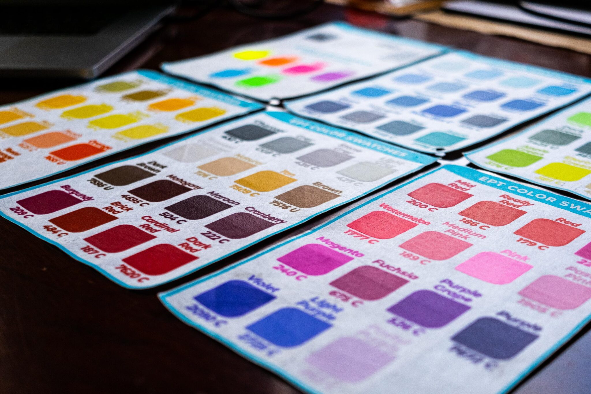 Spot Colour Chart & Pantone Matching | Versatrans